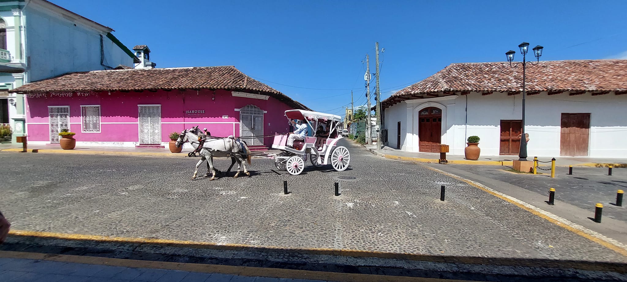 Colonial Granada | Latina Republic